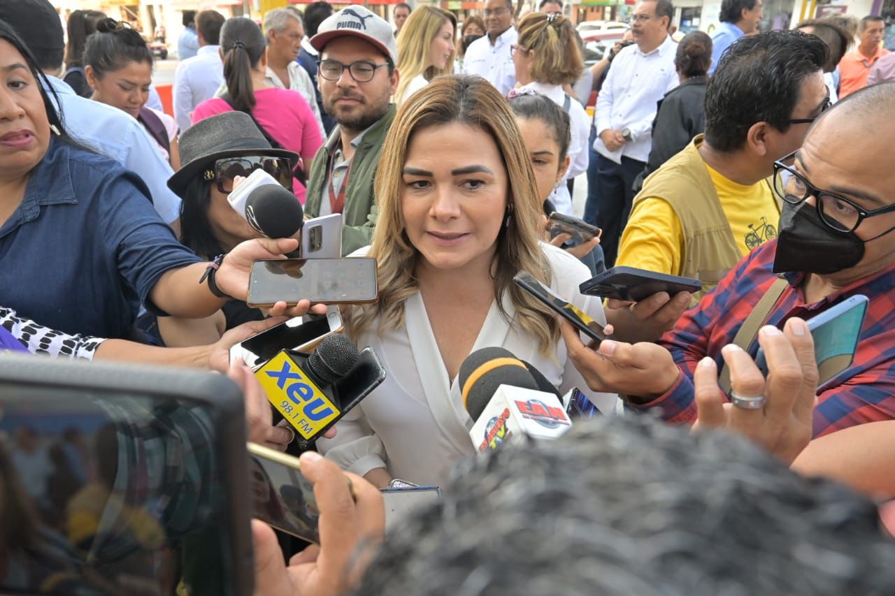 La diputada Maryjose Gamboa tramitará amparos contra los libros de ...