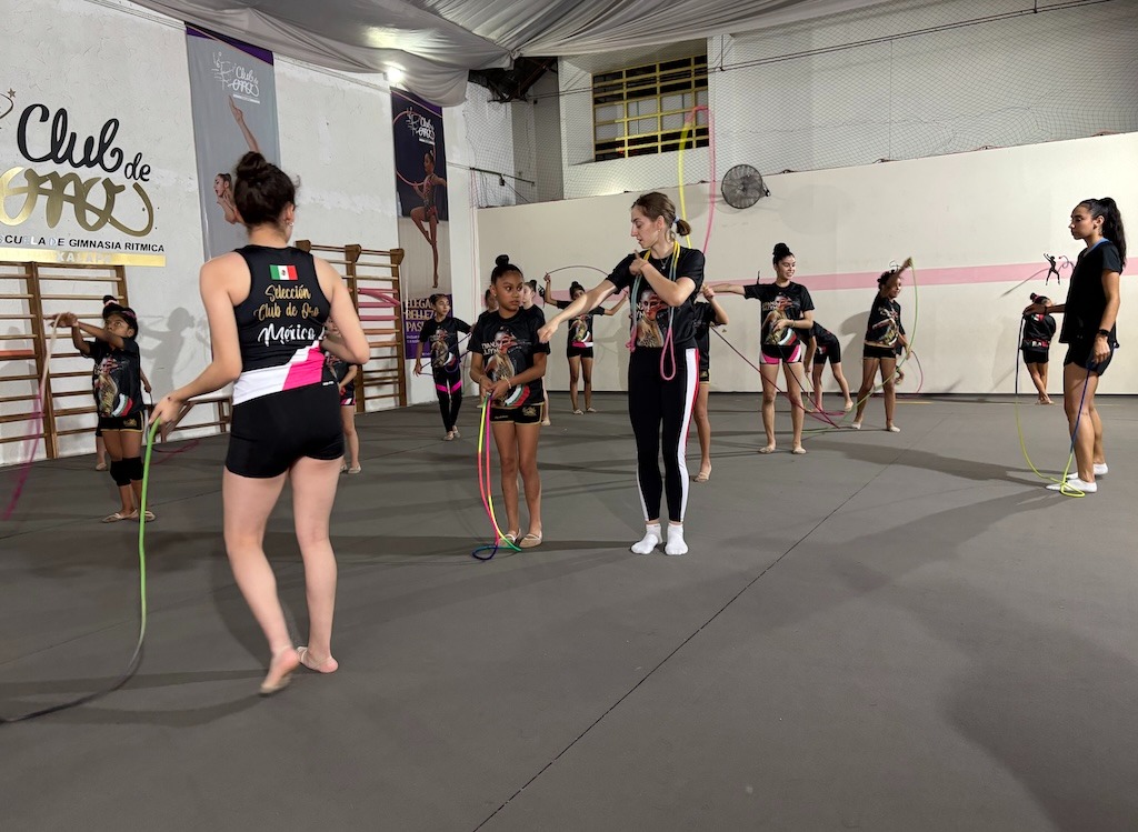 Brinda Boryana Kaleyn espectacular máster class en Club de Oro Xalapa | Perfil Veracruz