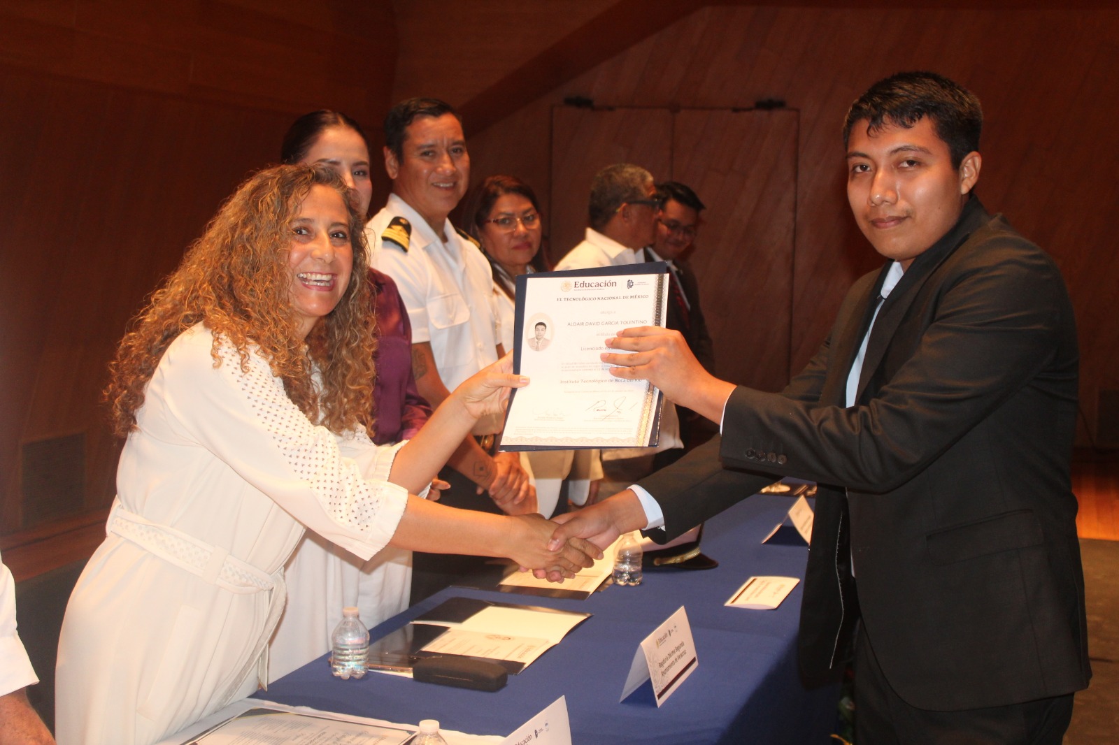 Entregan títulos en tiempo récord en el ITBoca | Perfil Veracruz